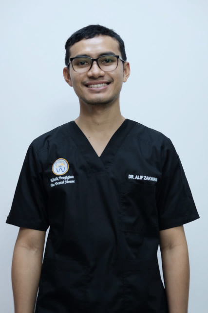 Meet the Doctors – The Dental House